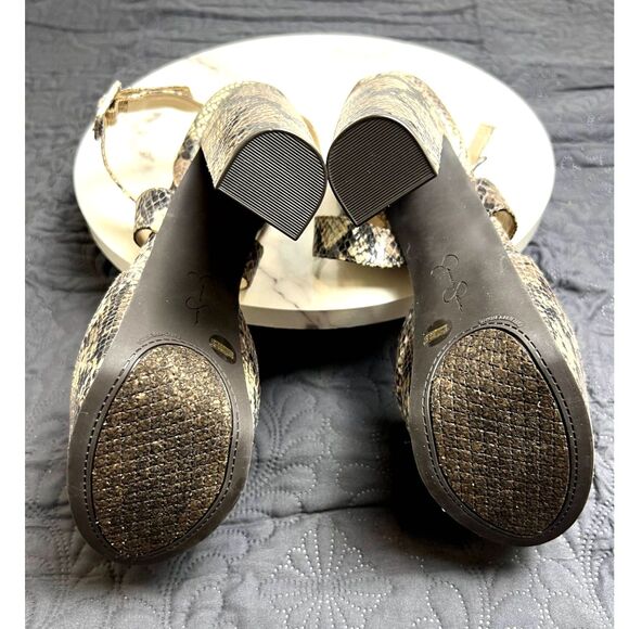 Jessica Simpson | Shoes | Jessica Simpson Derian Peep Toe Platform ...